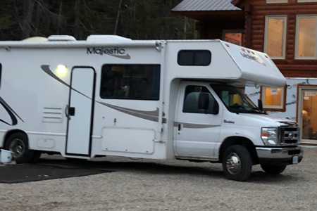 Rent my 2011 FORD Majestic RV from $300/night | RVezy
