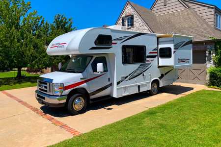 Rent my 2020 Thor Motor Coach Freedom Elite 22FE RV from $249/night | RVezy