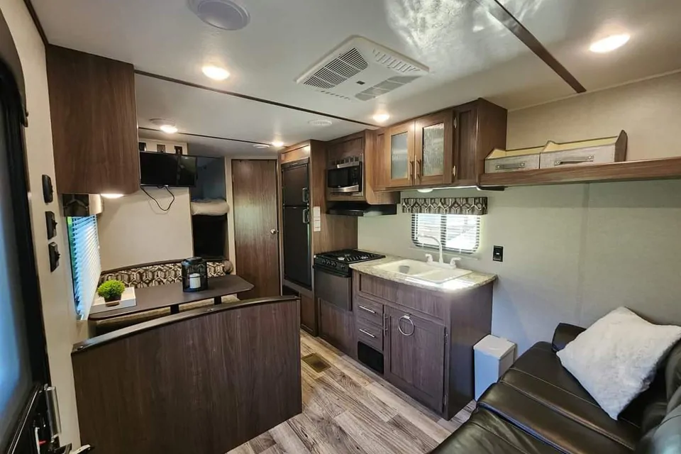 Rent my 2019 Other Keystone Hideout 262LHS from $115/night | RVezy