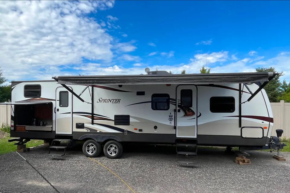 Rent my 2012 Keystone Sprinter from $150/night | RVezy