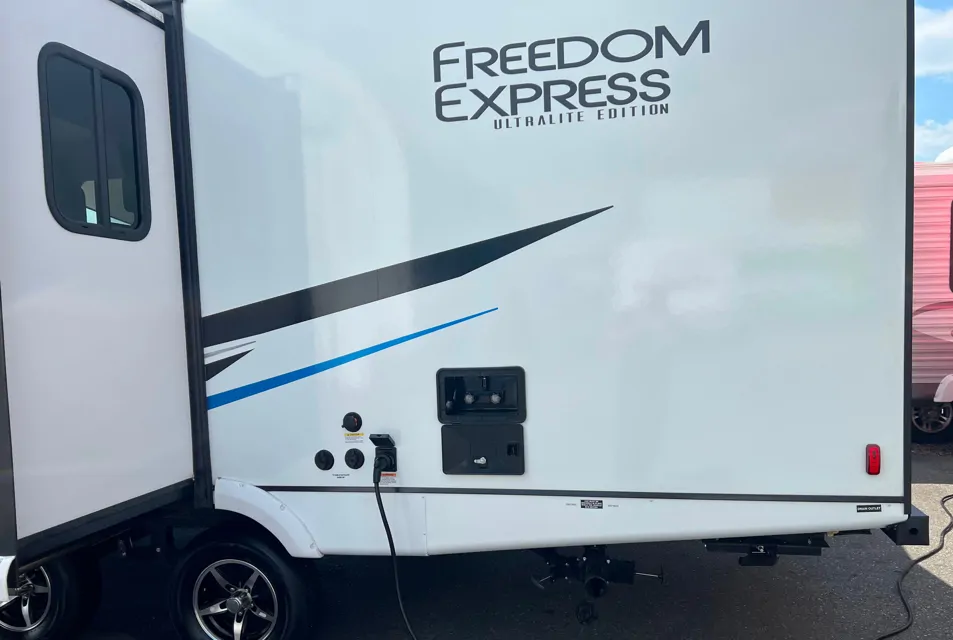 Rent my 2022 Coachmen Freedom express 257bhs from $135/night | RVezy