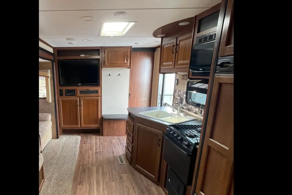 Rent my 2016 Jayco Jay Flight 27BHS from $100/night | RVezy