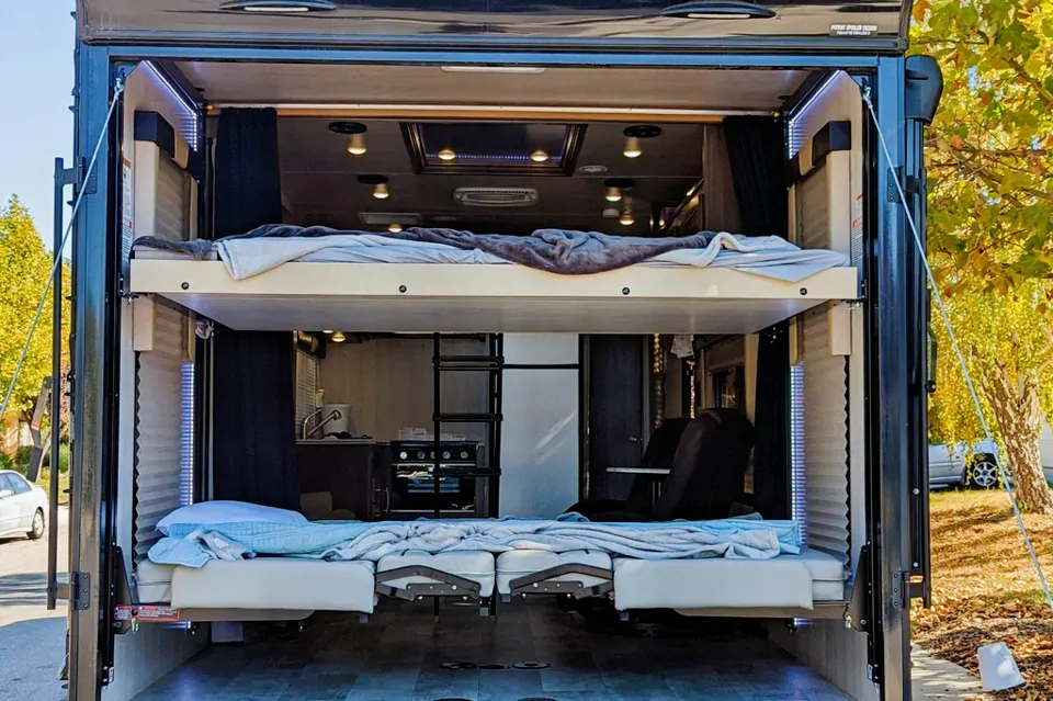Rent my 2022 Genesis Supreme RV 27FS from $160/night | RVezy
