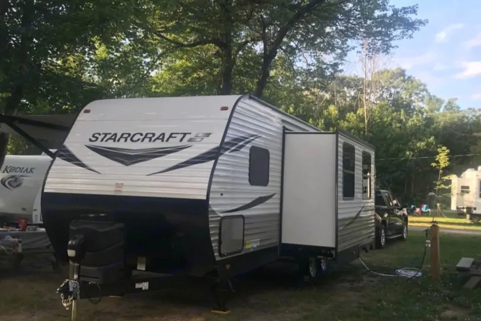 Rent my 2020 Starcraft Autumn Ridge 26BHS from $95/night | RVezy