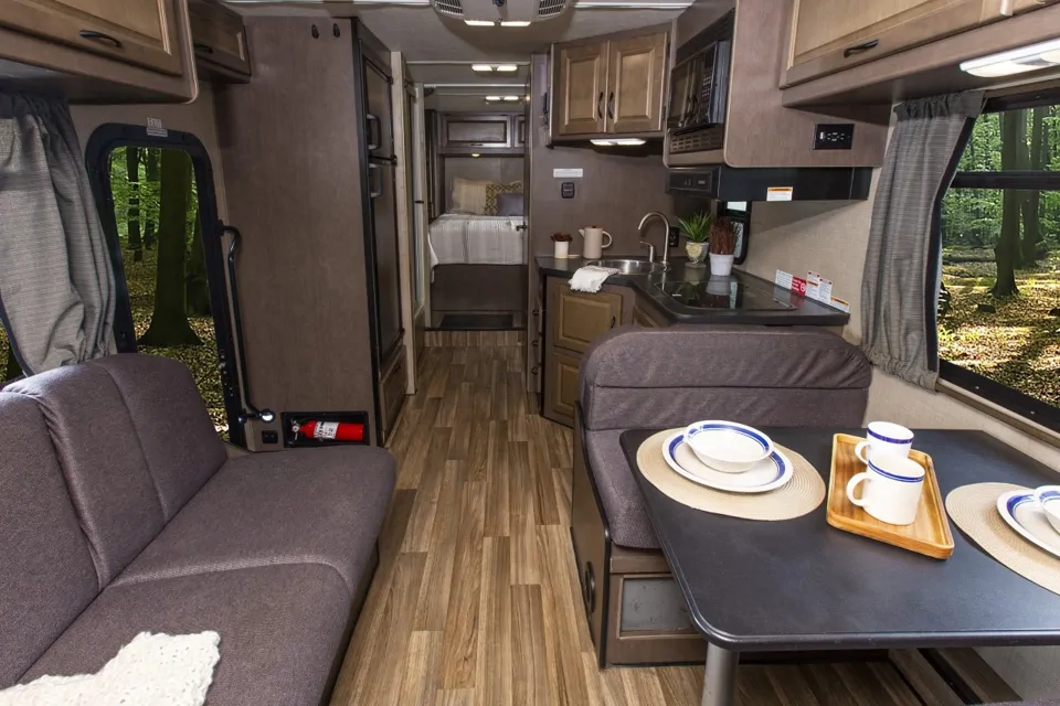 Rent my 2018 Thor Motor Coach Majestic 28A from $175/night | RVezy