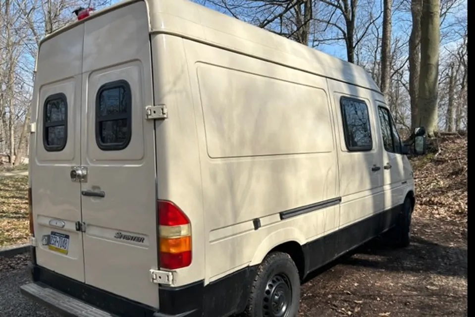 Rent my 2006 Sprinter T1N from $130/night | RVezy