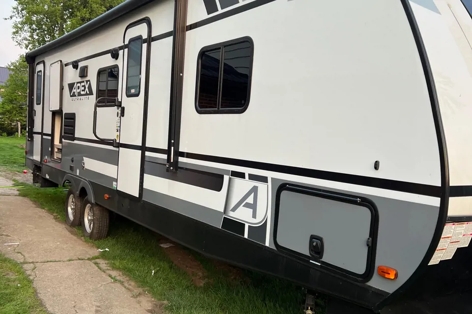 Rent my 2021 Coachmen Apex 290BHS from $120/night | RVezy