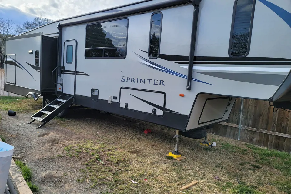 Rent my 2019 Keystone Sprinter limited from $180/night | RVezy