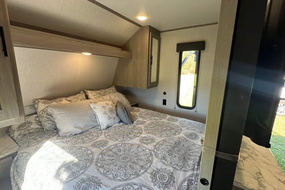 Rent my 2023 Coleman Dutchman 262BHS from $120/night | RVezy