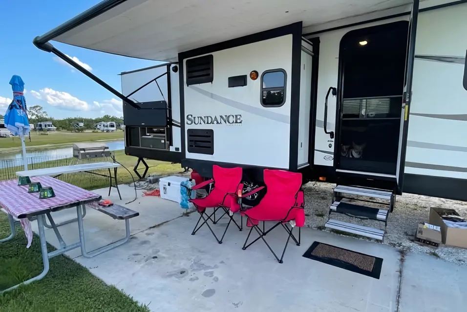 Rent my 2018 Sundance Ultra light from $140/night | RVezy