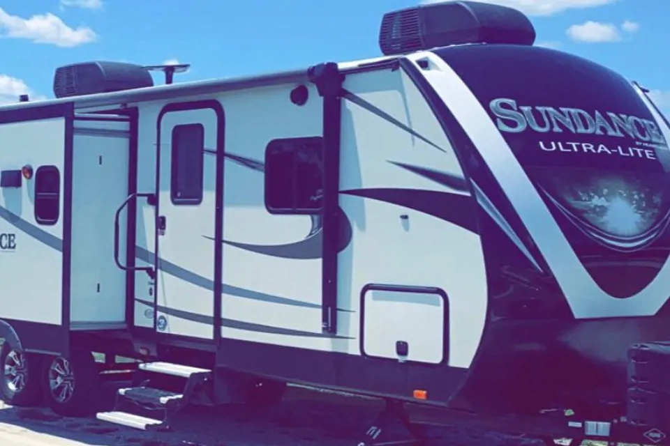 Rent my 2018 Sundance Ultra light from $140/night | RVezy