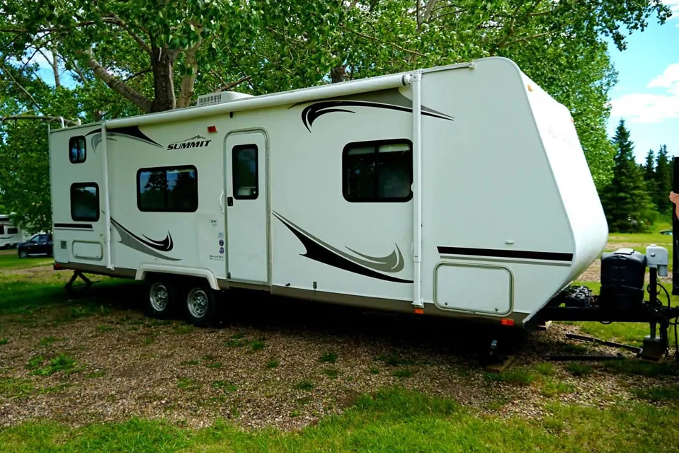 Rent my 2009 Thor Motor Coach Summit 28BH from $120/night | RVezy