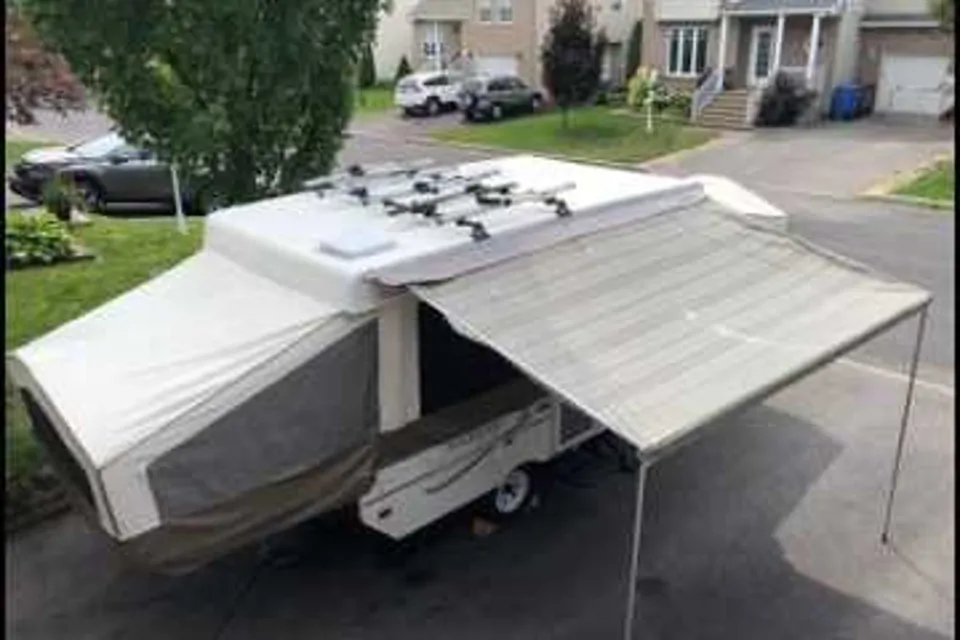 Louez mon 2008 Ro 2270 pour 75 $/nuit | RVezy